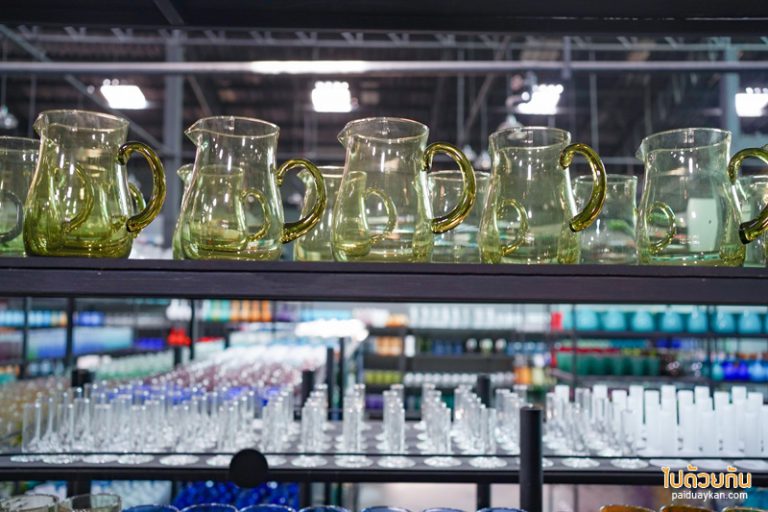 Eastern Glass คาเฟ่ในโรงงานแก้วสุดเท่ ย่านบางแค | ไปด้วยกัน เว็บไซต์ ...